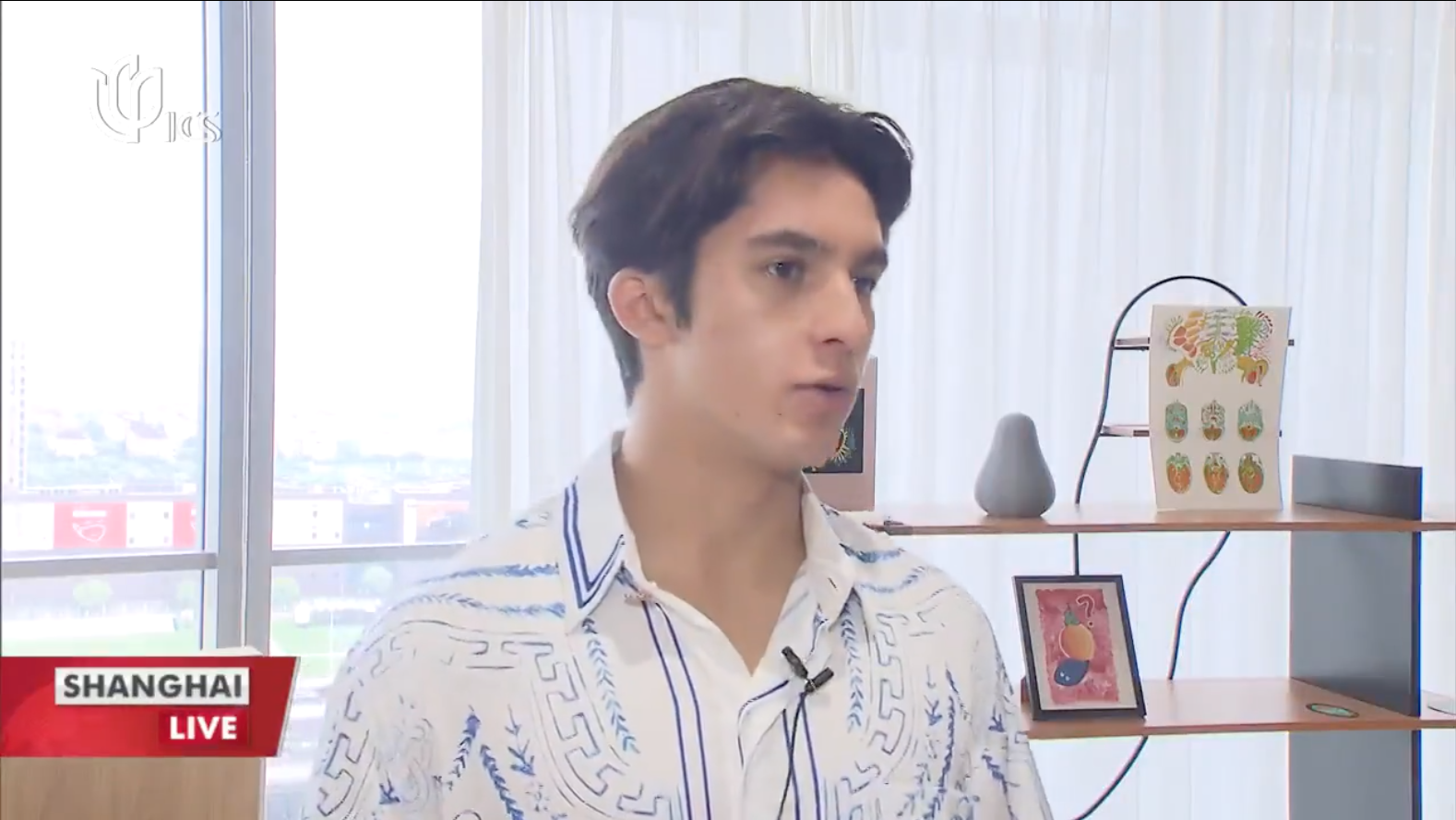 University Students Bring Their Art to Local Office Building | NYU Shanghai